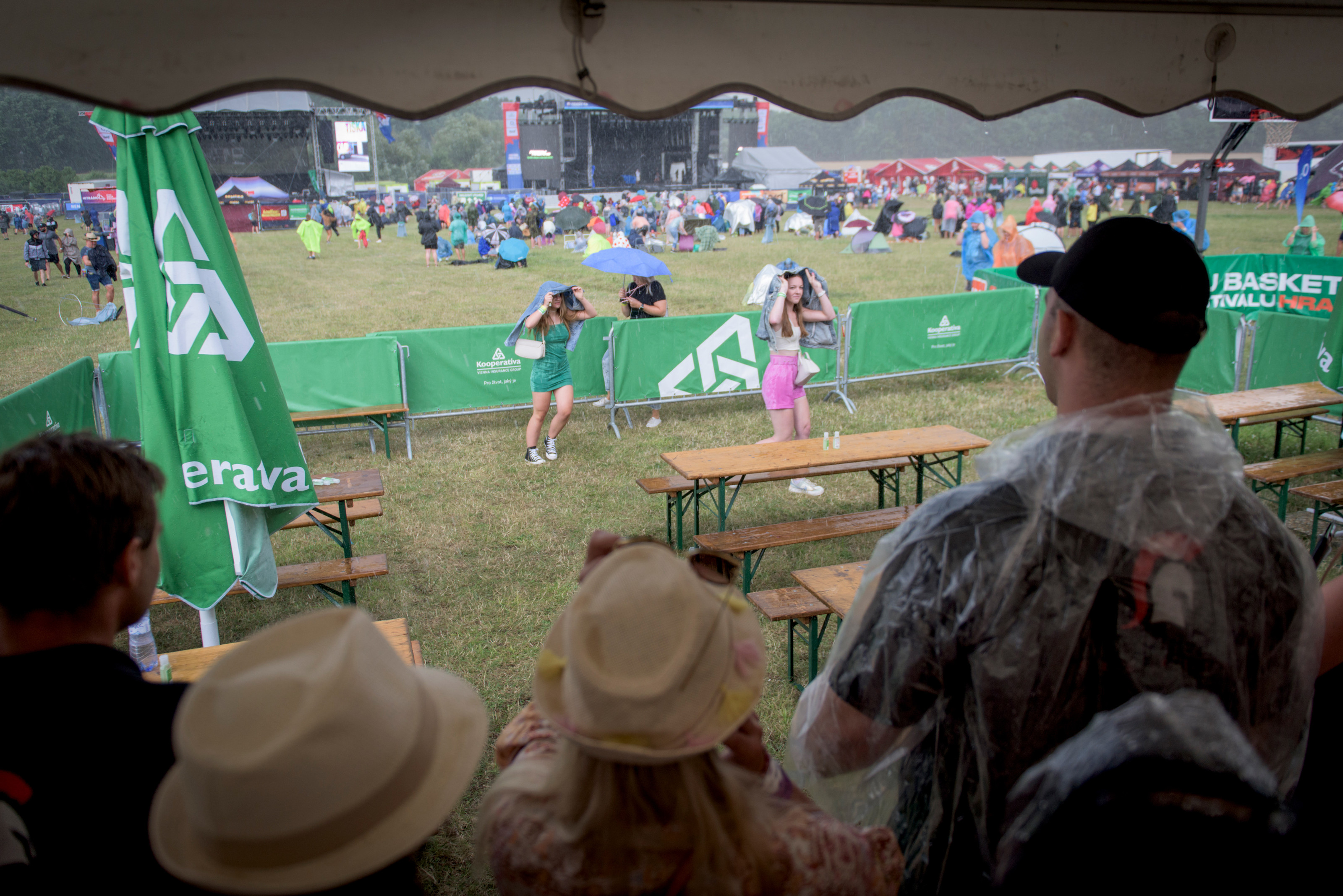 Kunětická hora v rytmu hiphopu, rocku i popu: Zjistili jsme, jak si ...