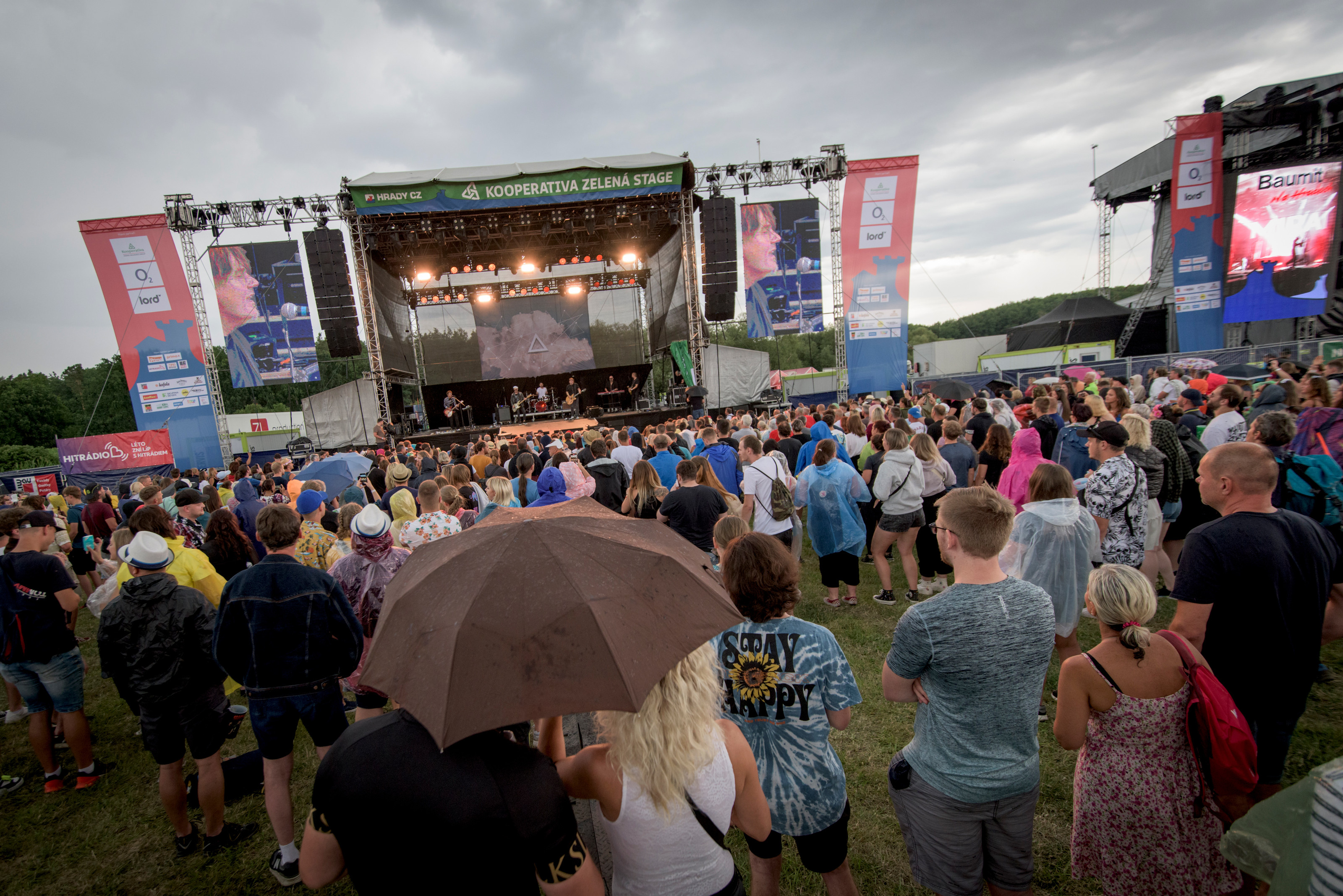 Kunětická hora v rytmu hiphopu, rocku i popu: Zjistili jsme, jak si ...