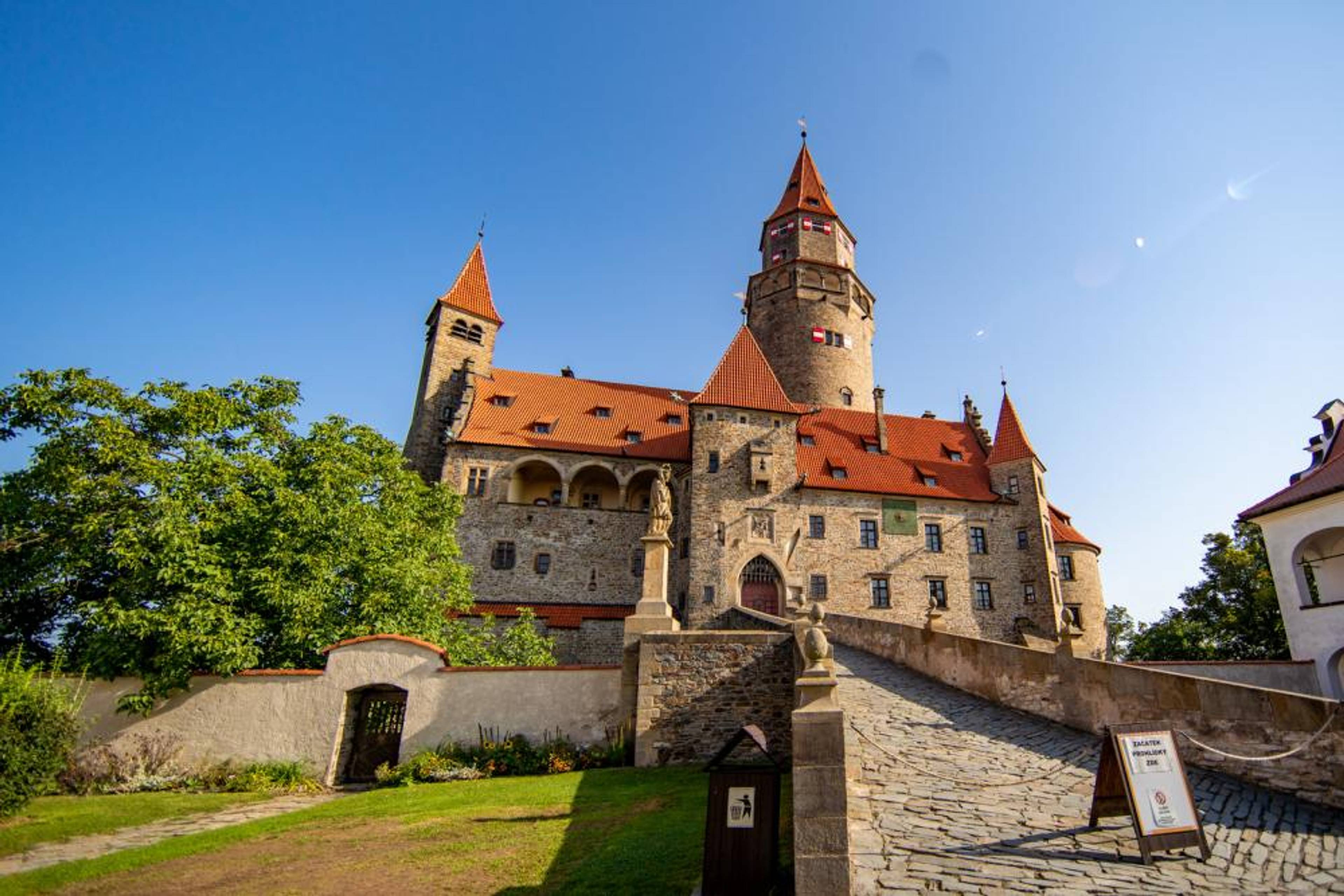 Festival HRADY CZ | Bouzov | Kooperativa pojišťovna